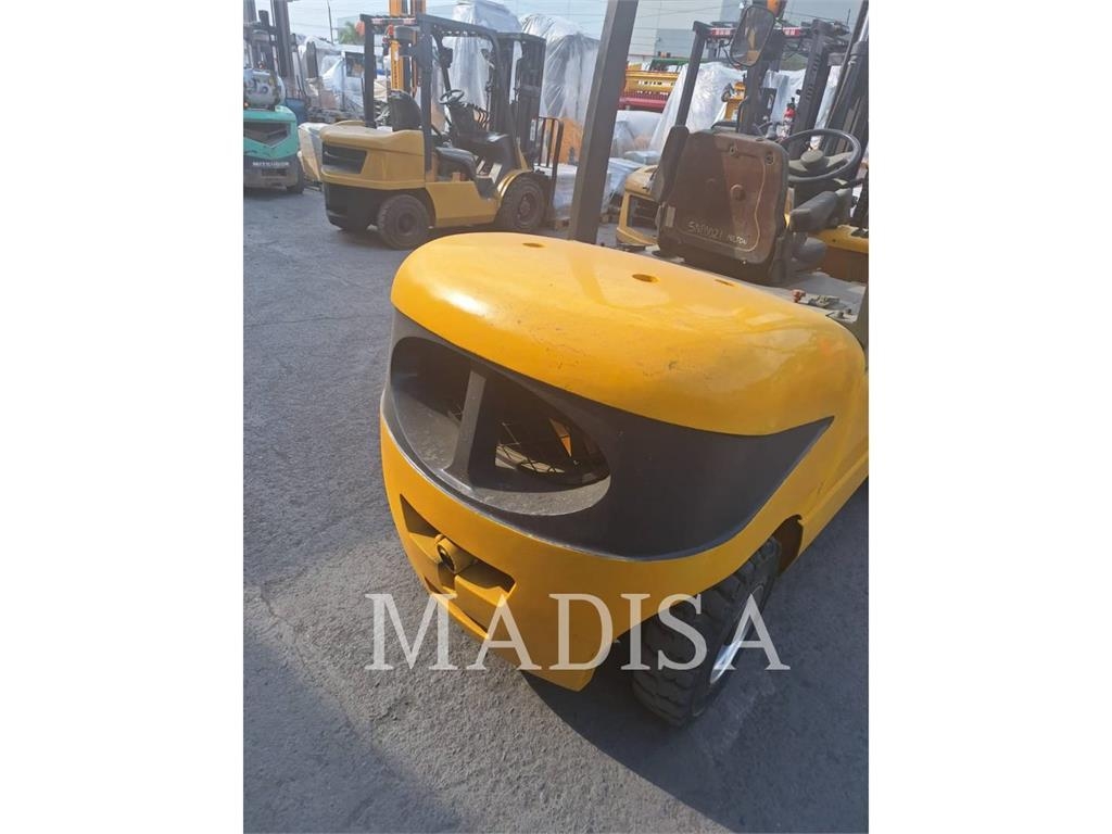 MAXI-LIFT FD40T-MWO3 - forklifts - Material Handling - CATERPILLAR ...