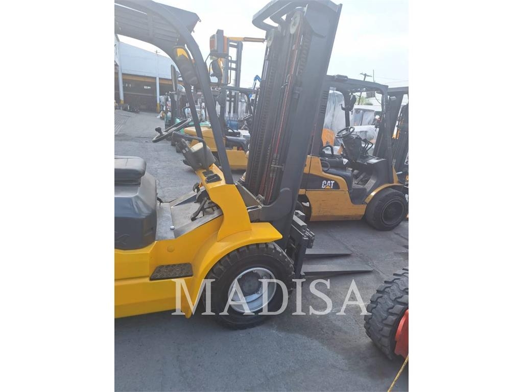 MAXI-LIFT FD40T-MWO3 - forklifts - Material Handling - CATERPILLAR ...