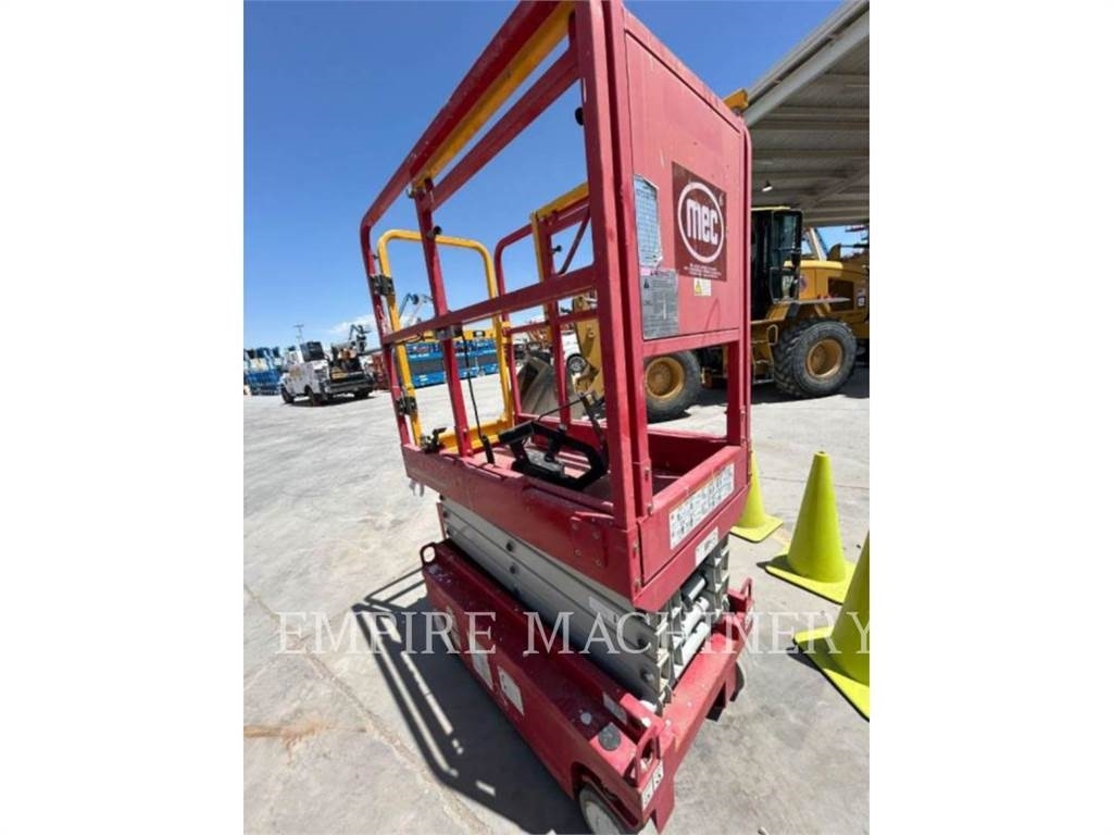 MEC MICRO 13XD - Plataforma de trabajo articulada - Construcción ...