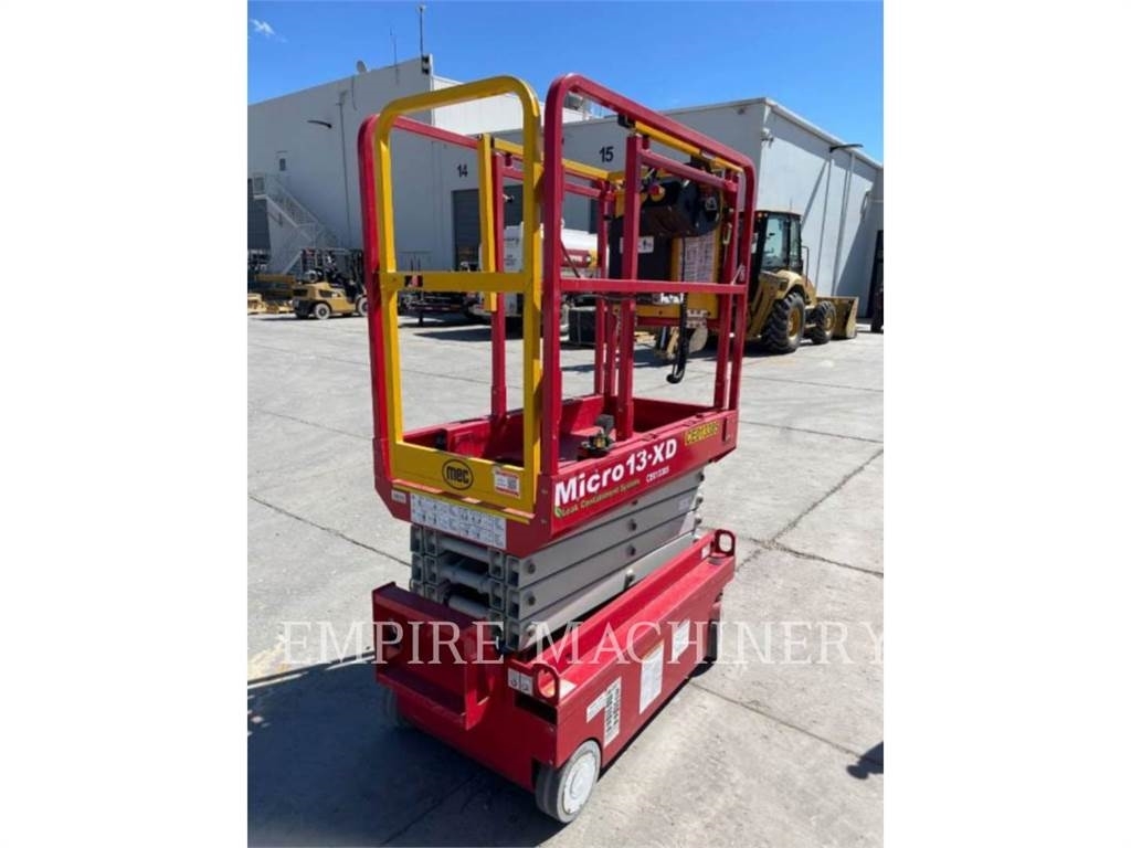 MEC MICRO 13XD - Plataforma de trabajo articulada - Construcción ...