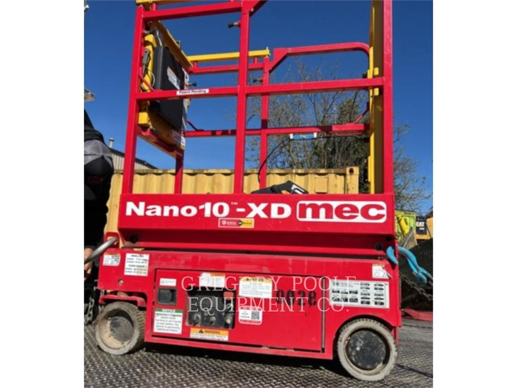 MEC NANO10 - 剪叉式升降机 - 建筑设备 - CATERPILLAR WORLDWIDE