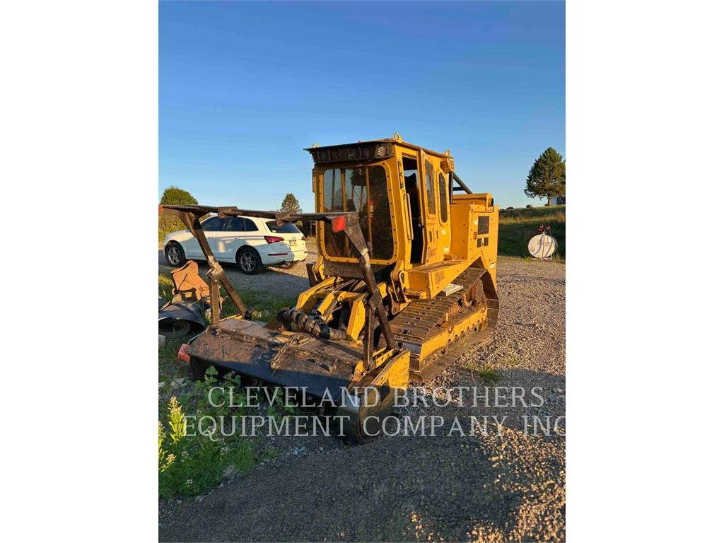 CATERPILLAR WORLDWIDE