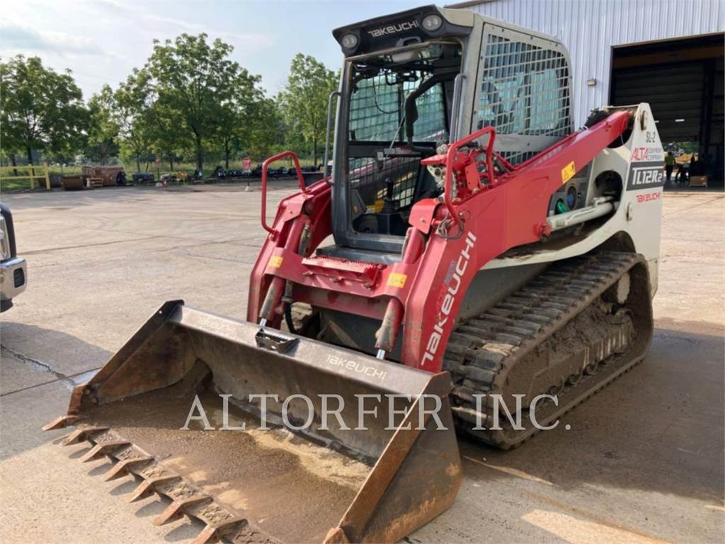 Takeuchi TL12R2 - Minicargadoras - Construcción - CATERPILLAR WORLDWIDE