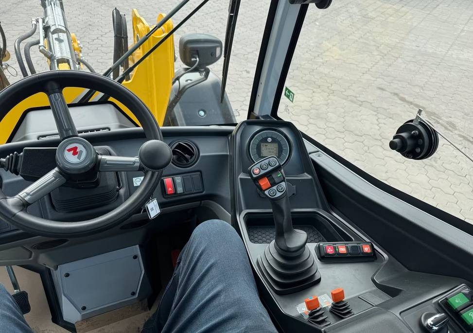 Wacker Neuson WL 950 - Wheel Loaders - Products - Wacker Neuson