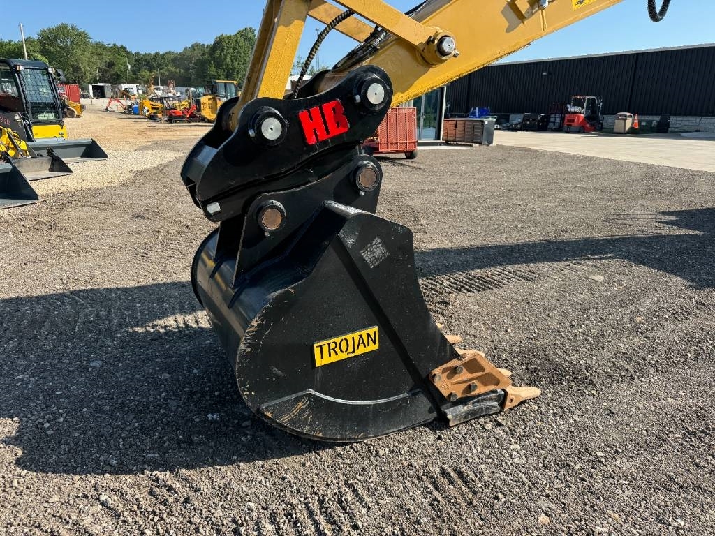CAT 320 GC