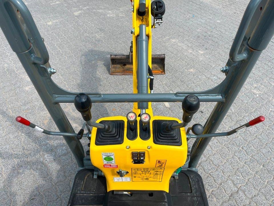 Wacker Neuson 803 - Tracked / Mini excavators - Products - Wacker Neuson
