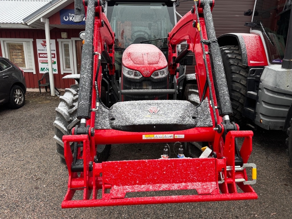 Massey Ferguson 5M.115 Dyna-4 - Traktorit - Maatalous - Turun Konekeskus