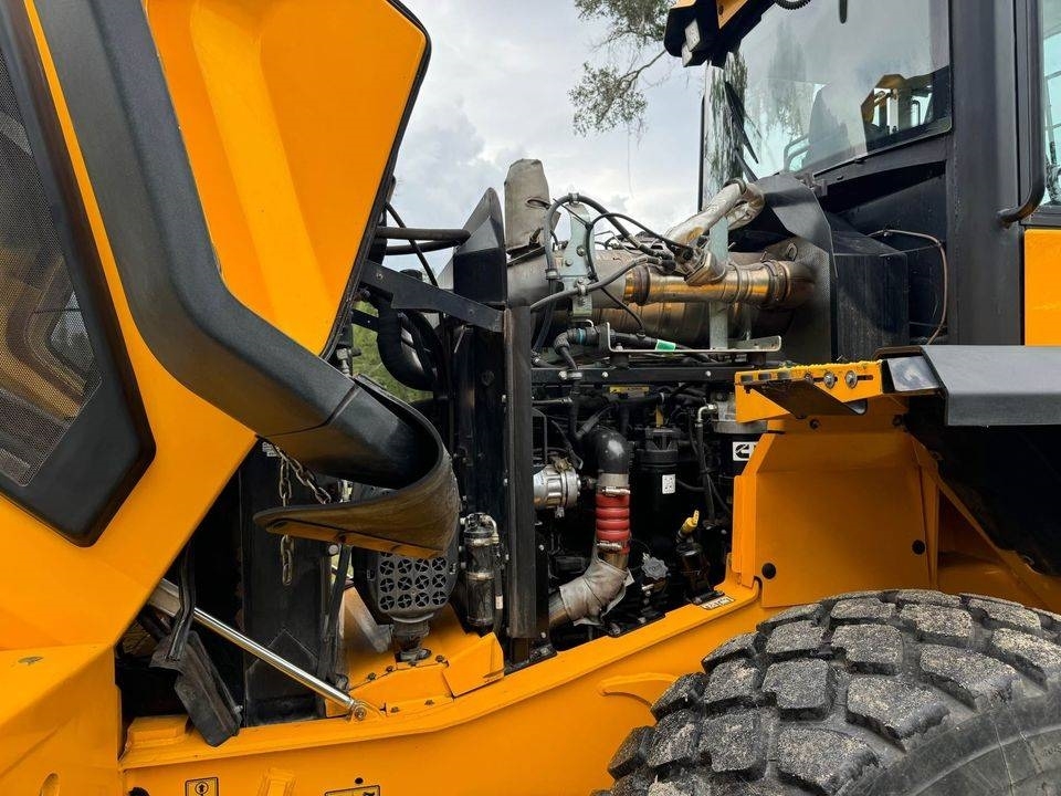 JCB 437 ZX