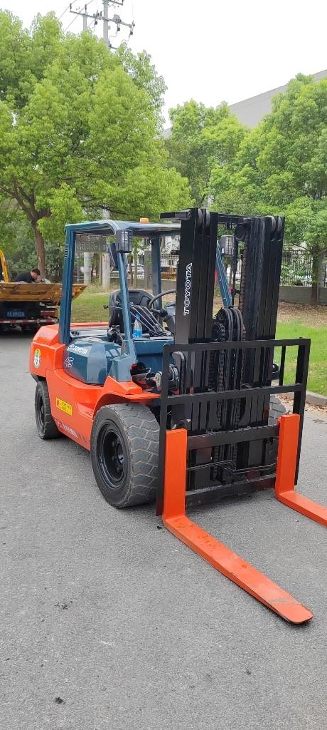 2023 Toyota FD 50 Used Tracked Excavator for sale | P&E