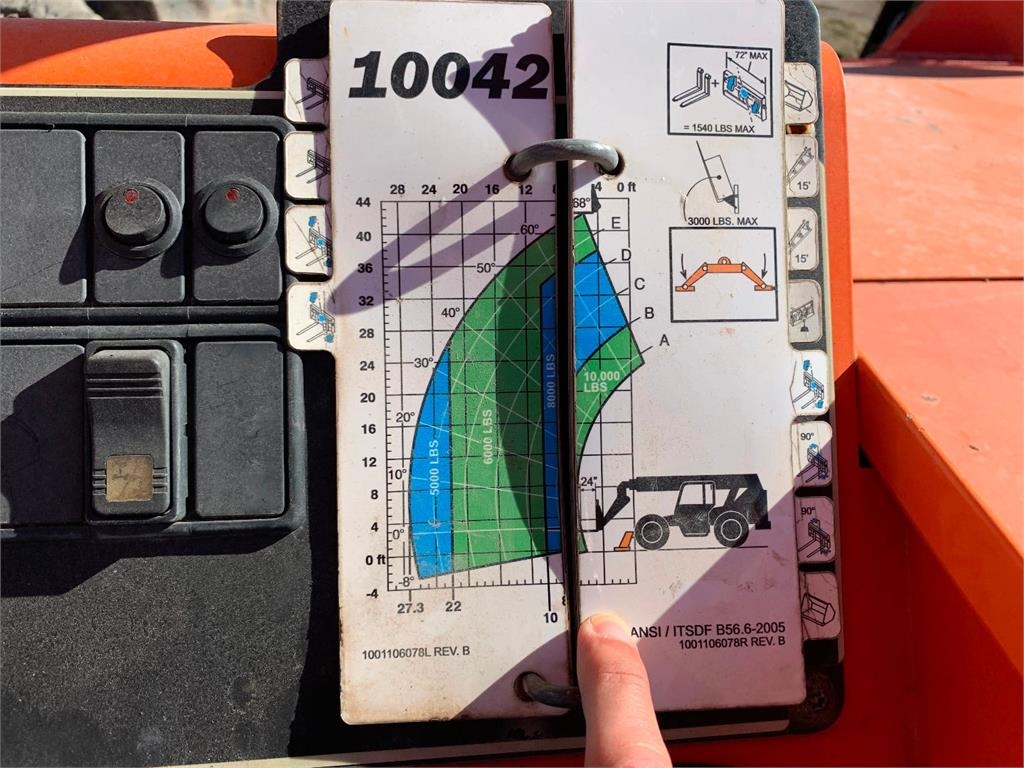 JLG 10042