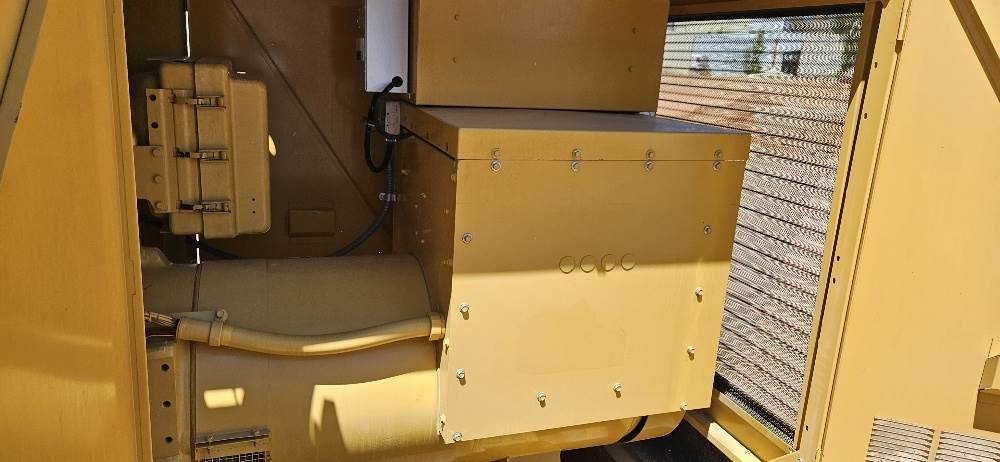 CAT 250 KW