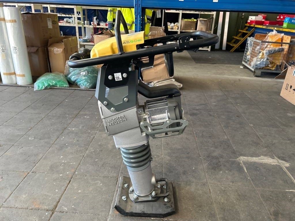 Wacker Neuson AS50e - Vibratory Rammers - Products - Wacker Neuson