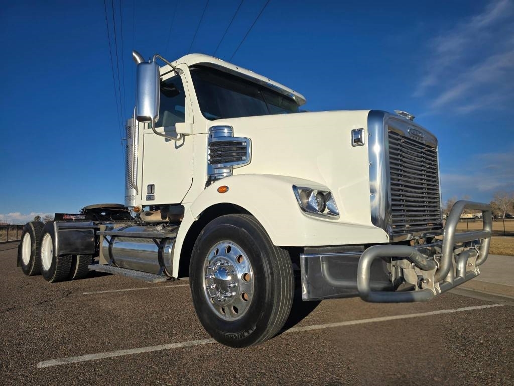 Freightliner Heavy Duty Trucks & Truck Trailers For Sale | Ritchie List