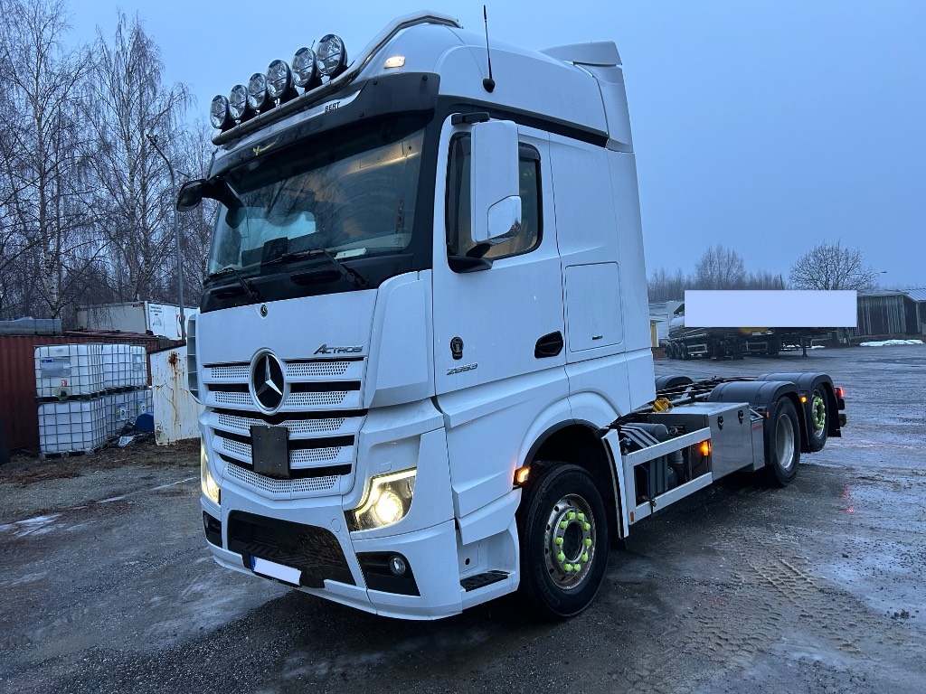 Mercedes-Benz 2853 | Polar Machine Trading