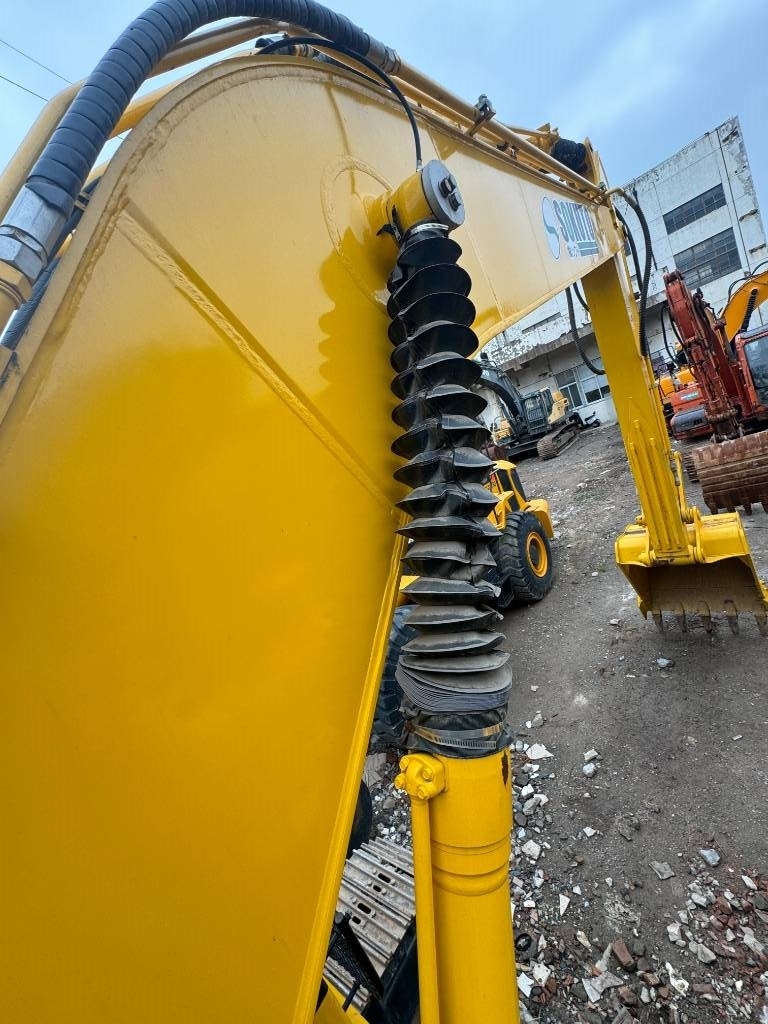 2022 Komatsu PC 210 LC-8 Used Tracked Excavator for sale | P&E