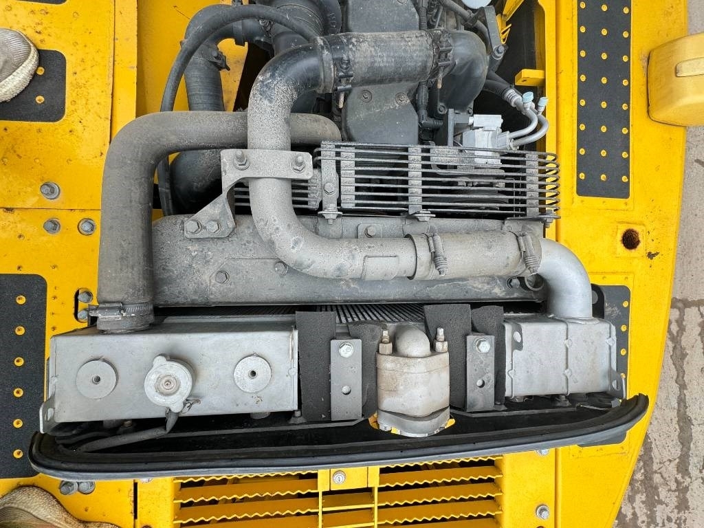2022 Komatsu PC 210 LC-8 Used Tracked Excavator for sale | P&E