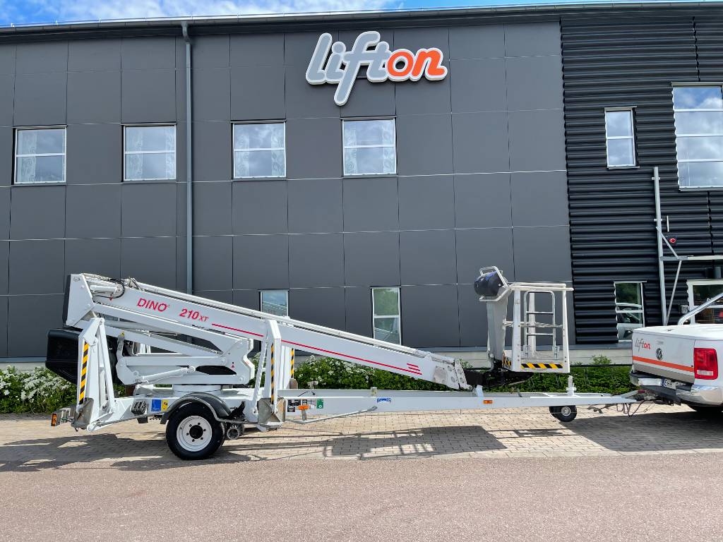 Begagnade liftar - skylift - släpvagnslift - Lifton AB