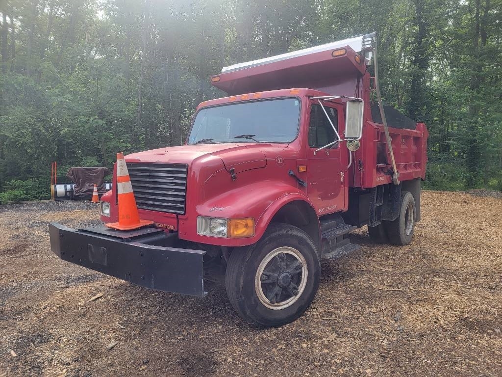 International 4900