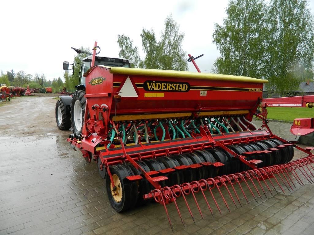 Vaderstad 4 - Drills, Price: £11,830, - Mascus UK