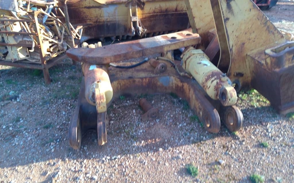 CAT D 11 N