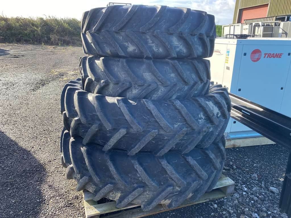 Michelin 520 85 R42 420 85 R30 Tractors Agriculture DLL Group