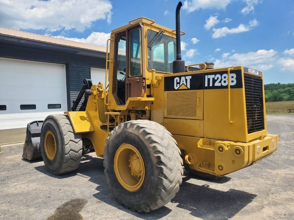 Caterpillar IT 28 B