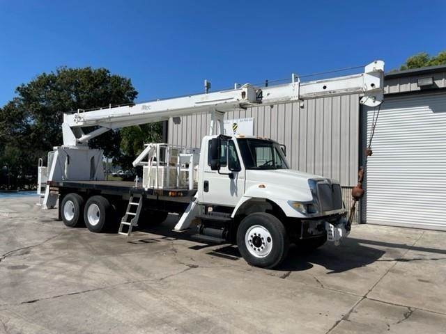Altec Crane Trucks & Boom Trucks | Ritchie List