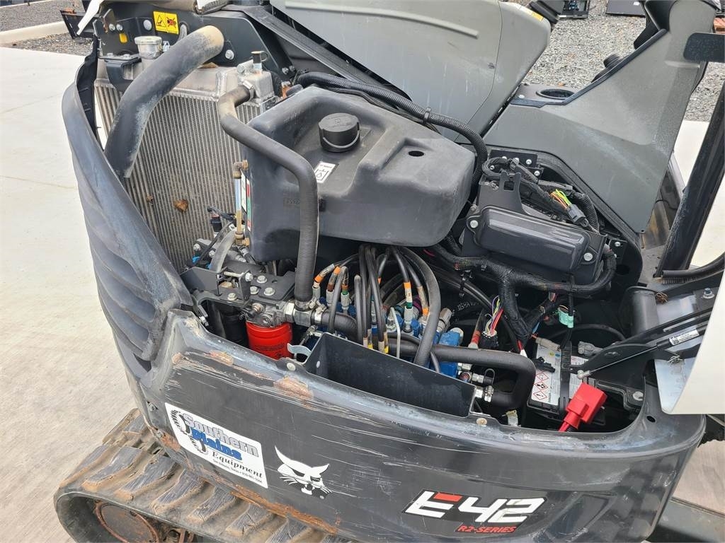 Bobcat E42