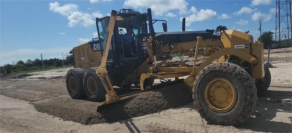 CAT 120M2 AWD VHP PLUS