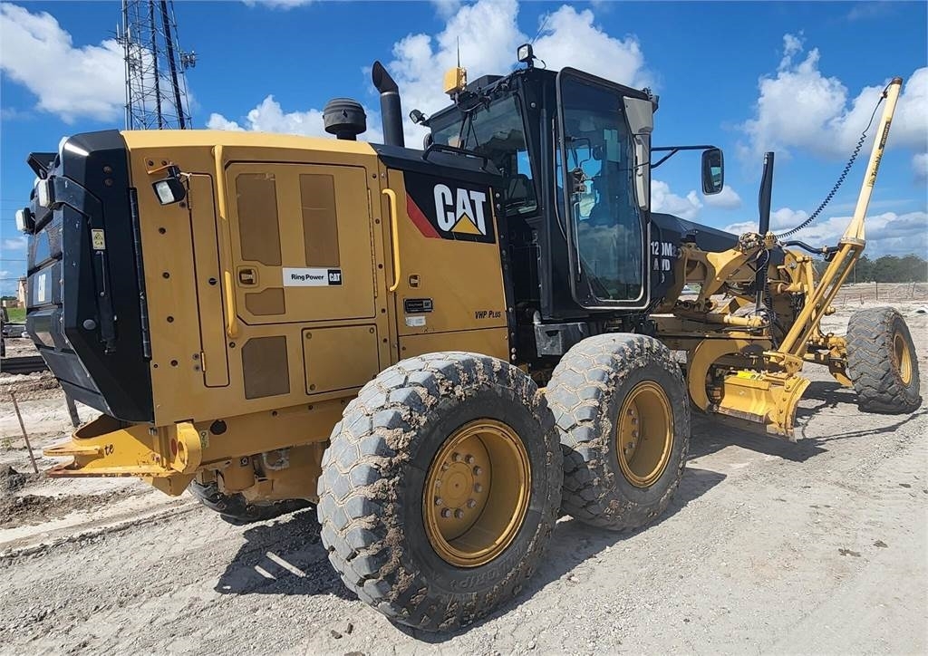 CAT 120M2 AWD VHP PLUS