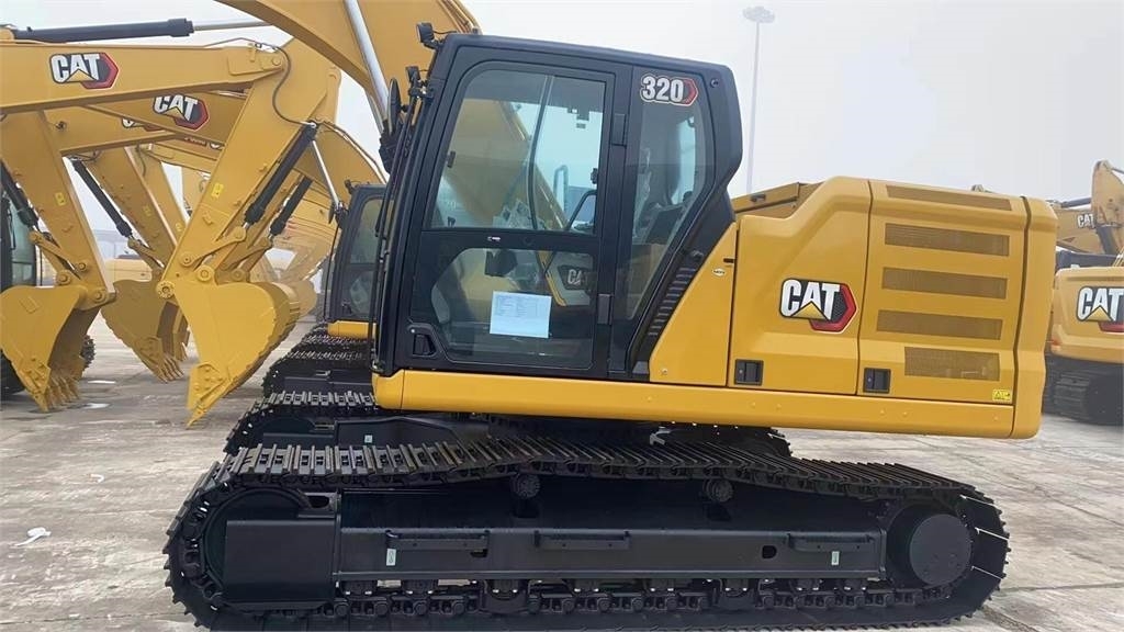 CAT 320