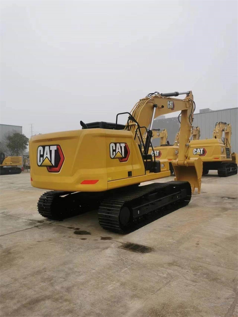 CAT 320