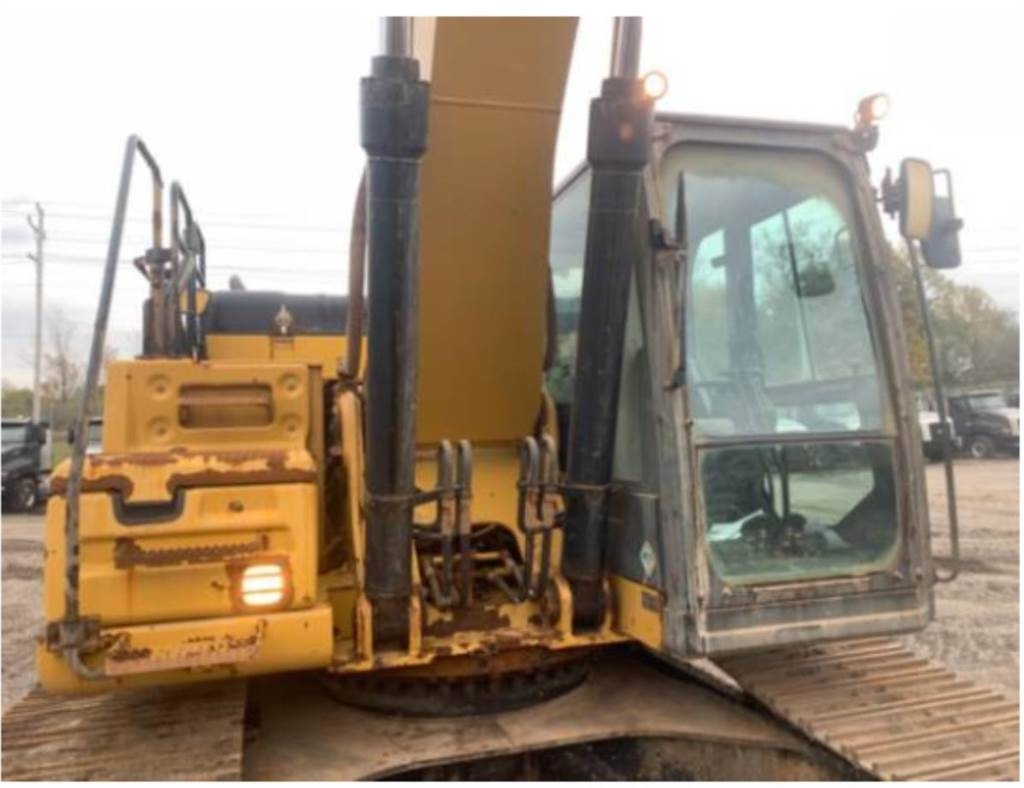 CAT 330FL