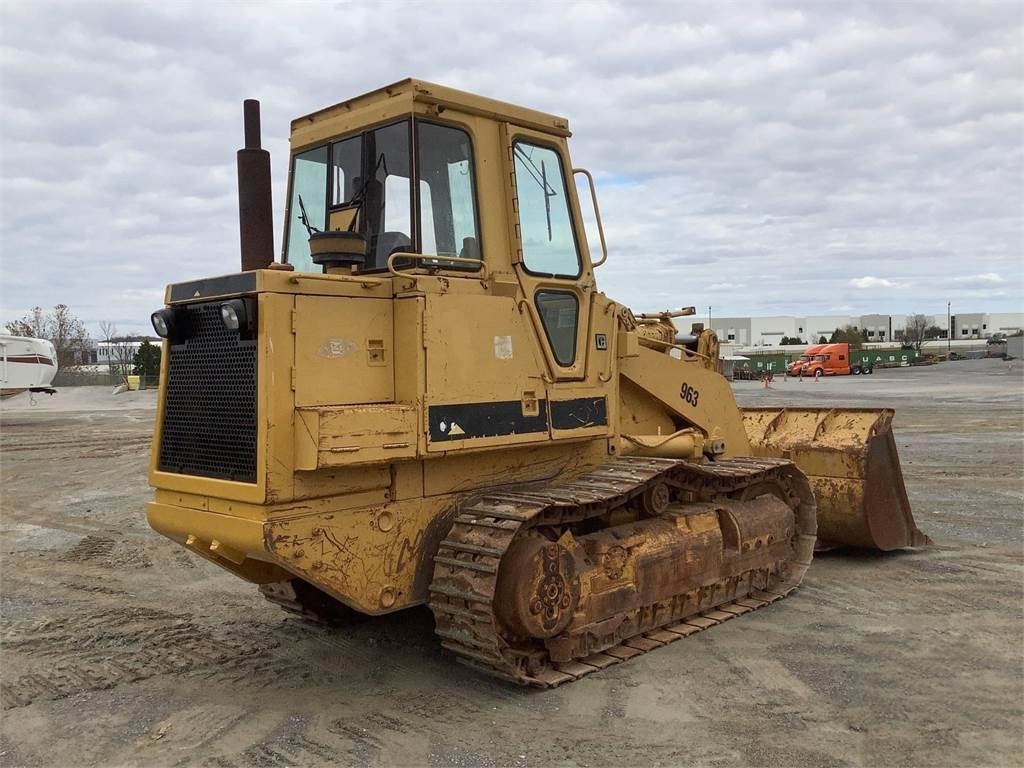 CAT 963