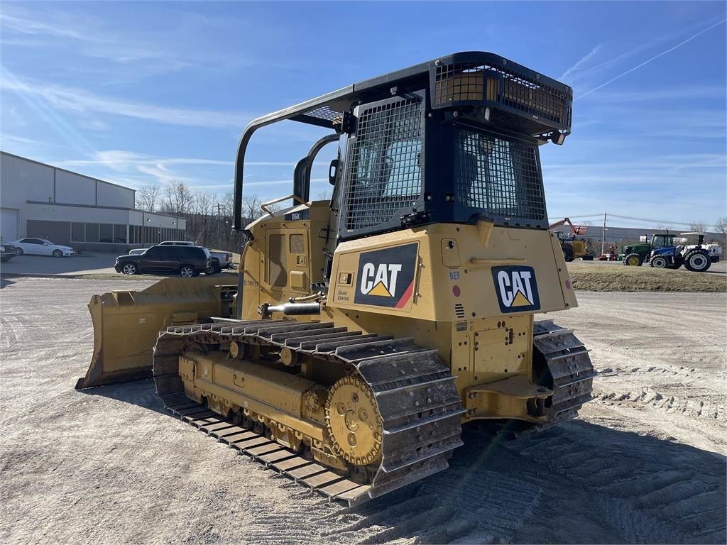 CAT D6K2 LGP