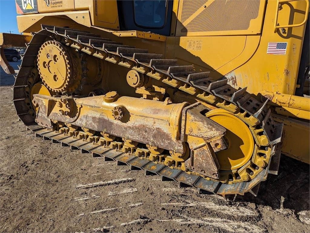 CAT D6T XL