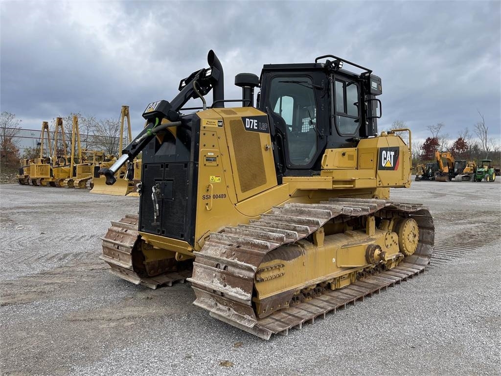 CAT D7E LGP