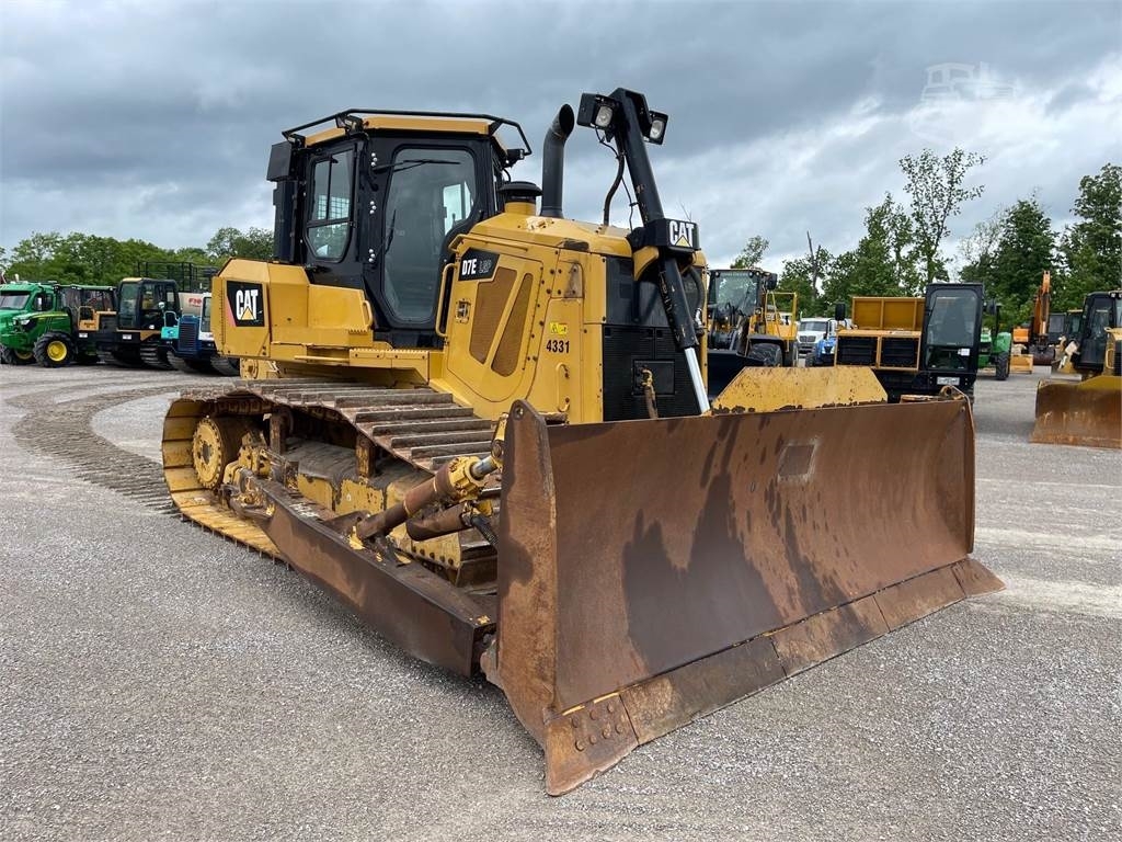 CAT D7E LGP