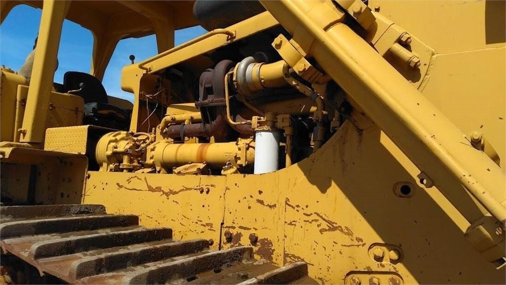 CAT D9H