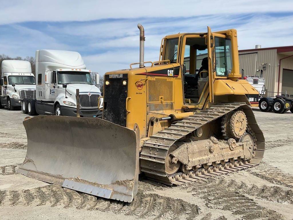 Caterpillar D6N XL