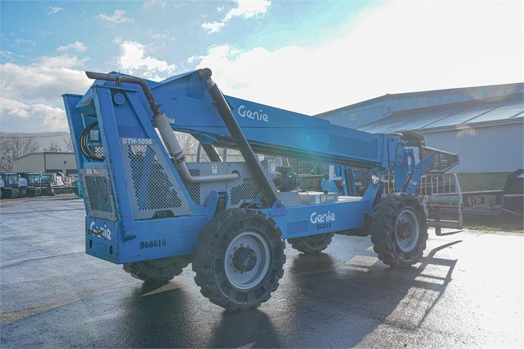 Genie GTH1056