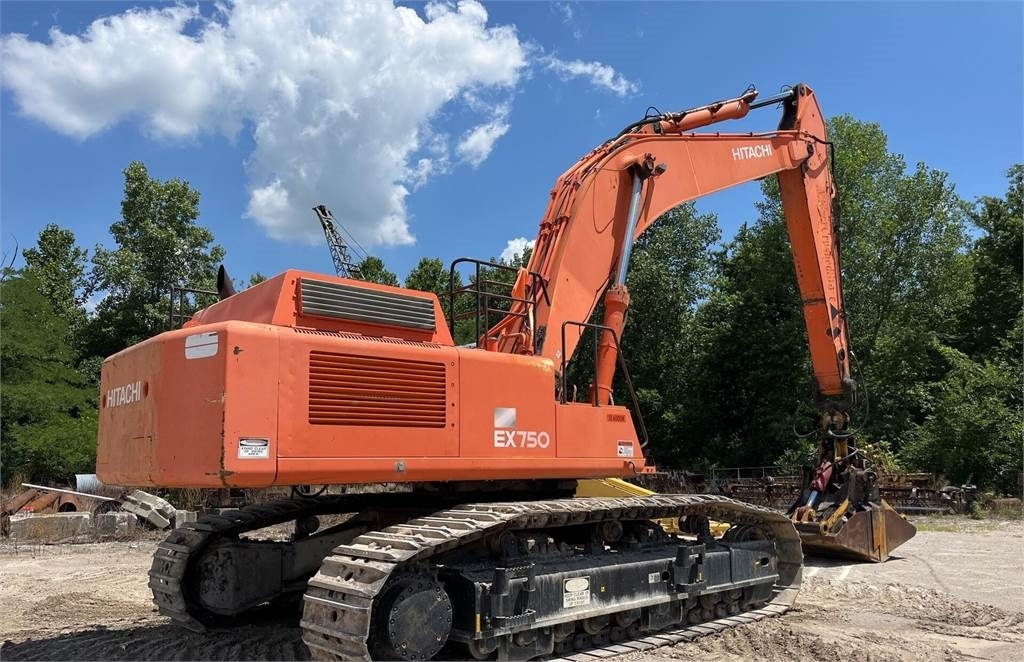 Hitachi EX750-5