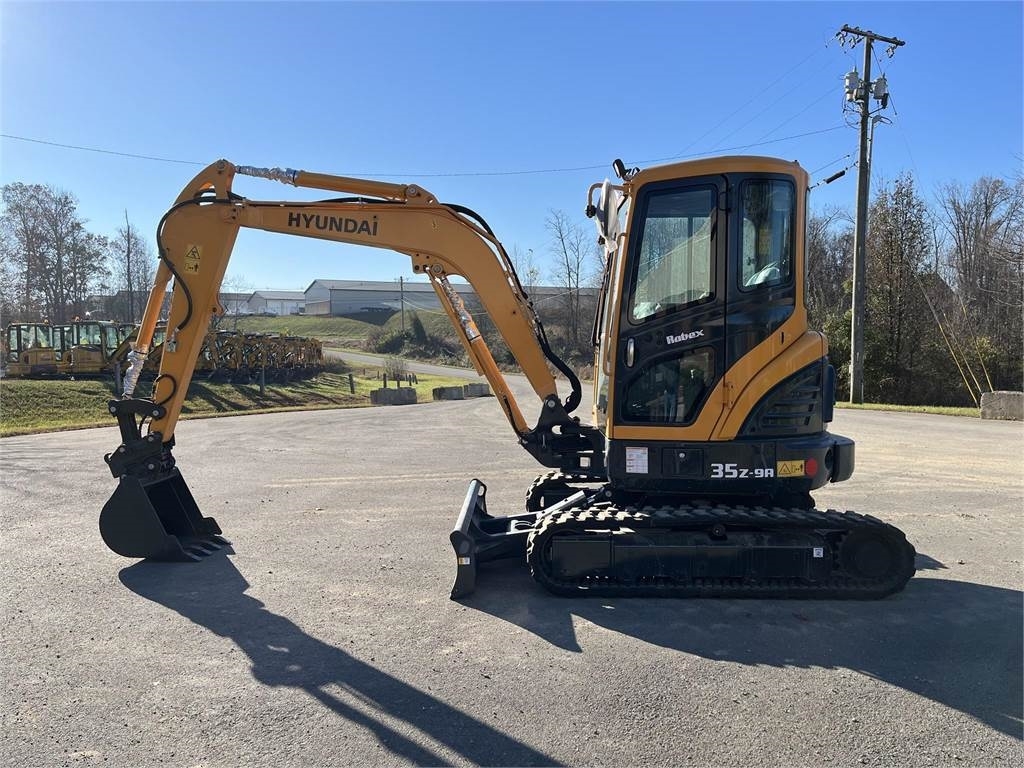 Hyundai ROBEX 35Z-9A