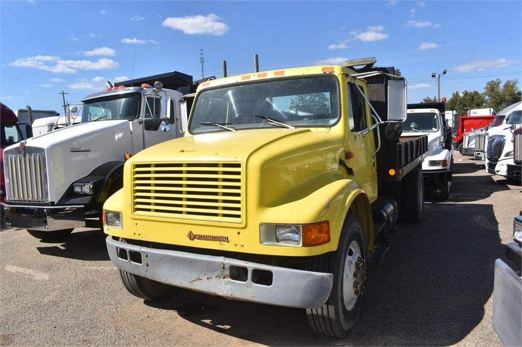 International 4900