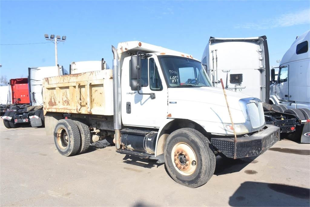 International DURASTAR 4300