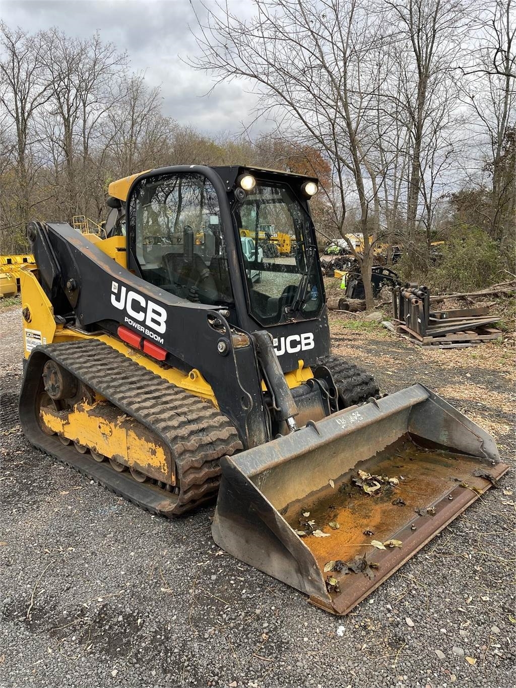 JCB 300T