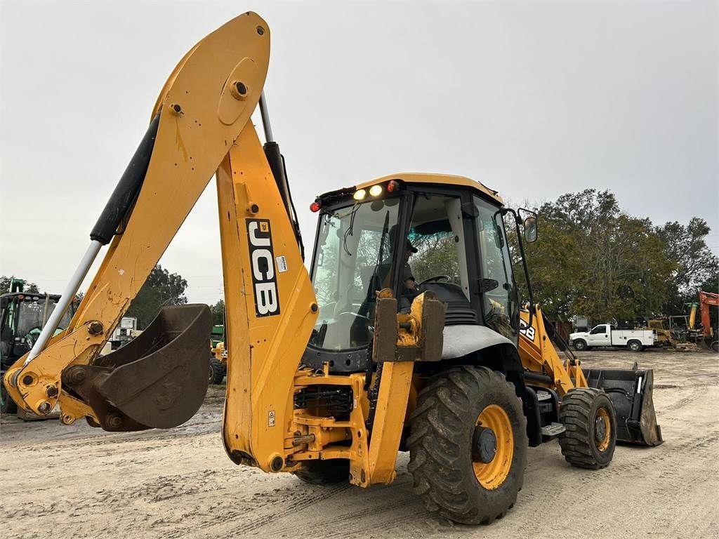 JCB 3CX
