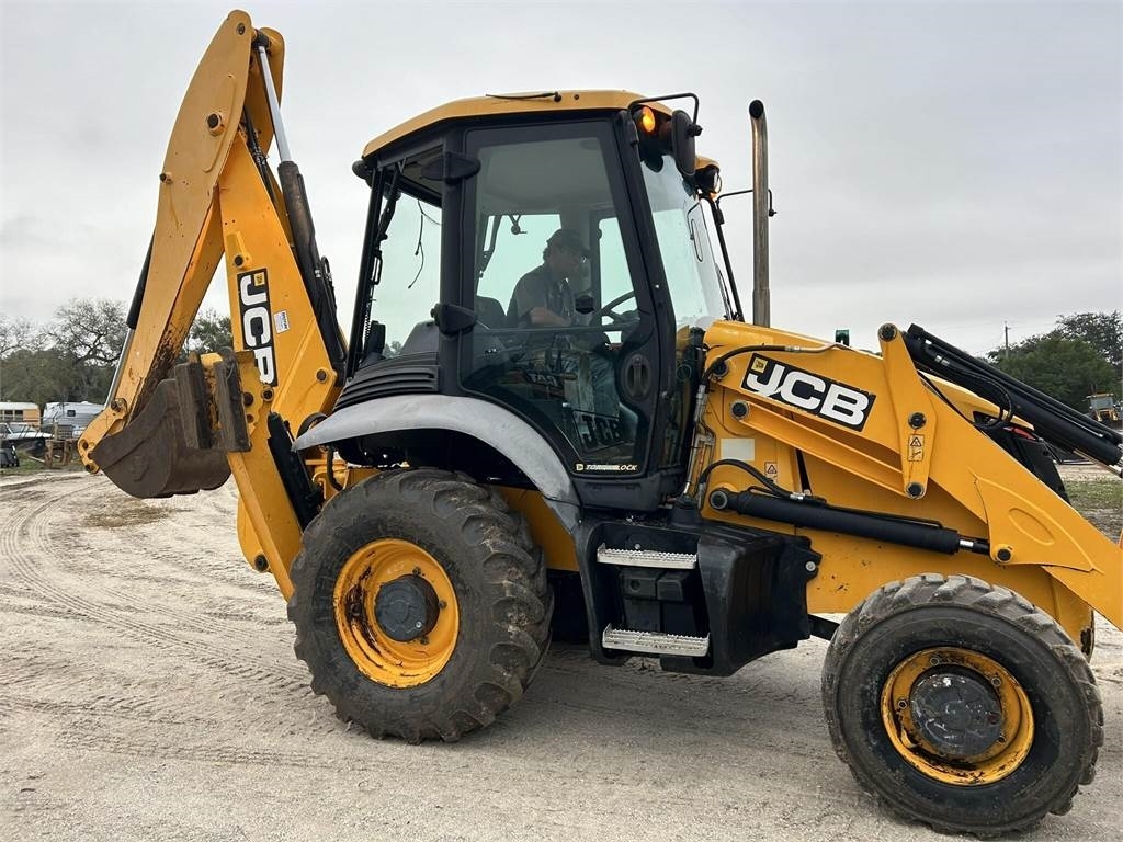 JCB 3CX