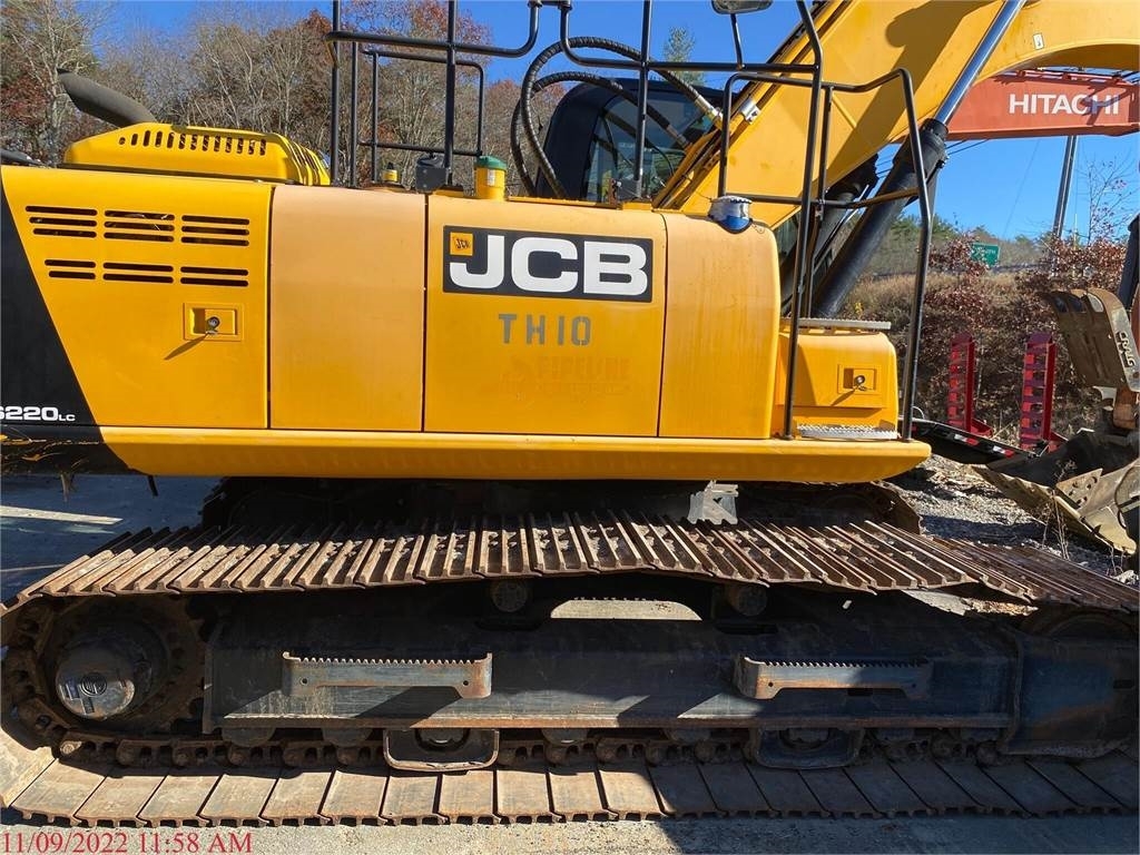 JCB JS220