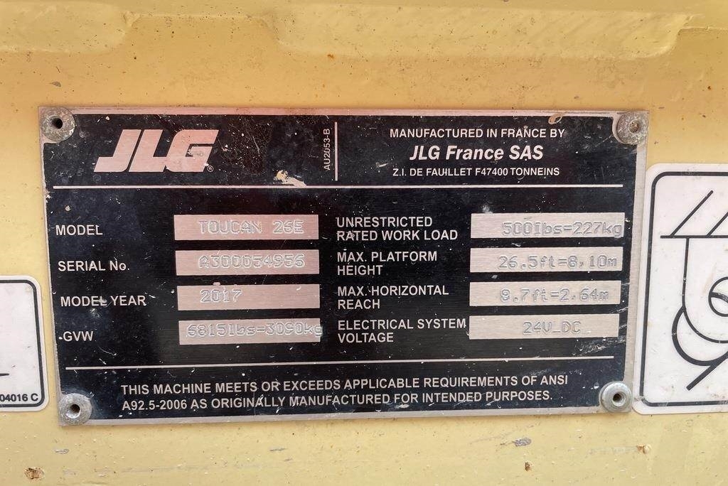 JLG TOUCAN 26E